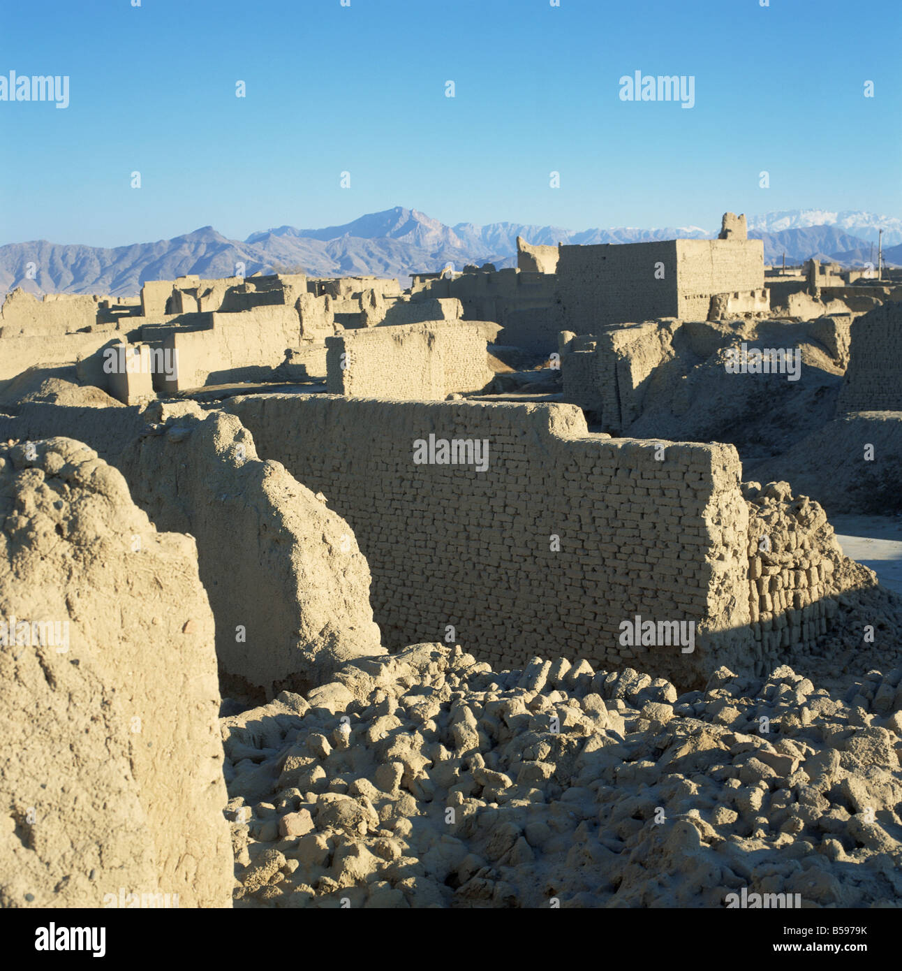 Civil war devastation in suburbs of Kabul Afghanistan Asia Stock Photo ...