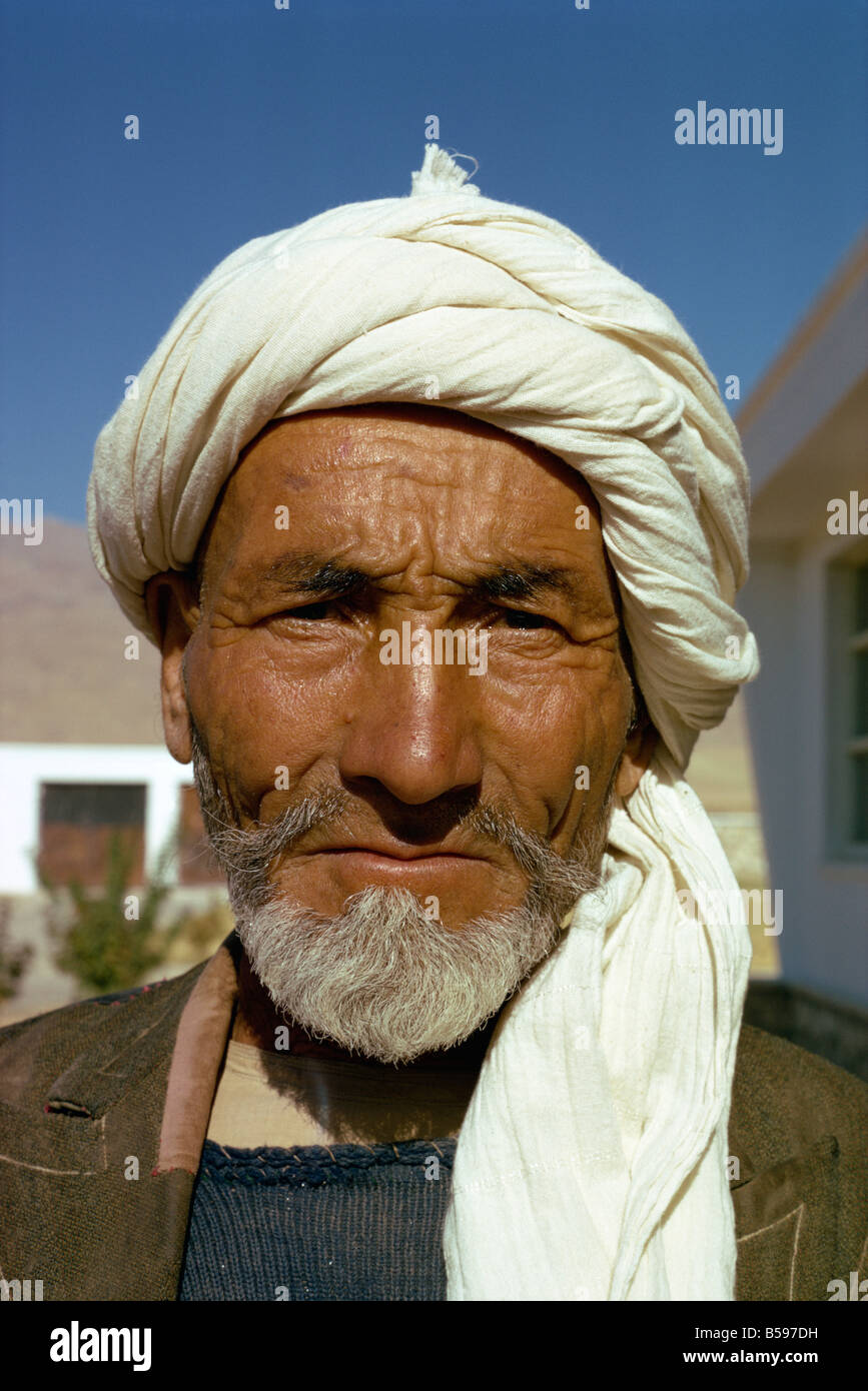 Afghan men turban hi-res stock photography and images - Alamy