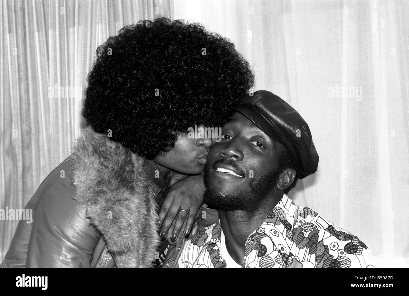 Boxer: Lonnie Bennett and wife Pat. March 1975 75-01354-004 Stock Photo ...