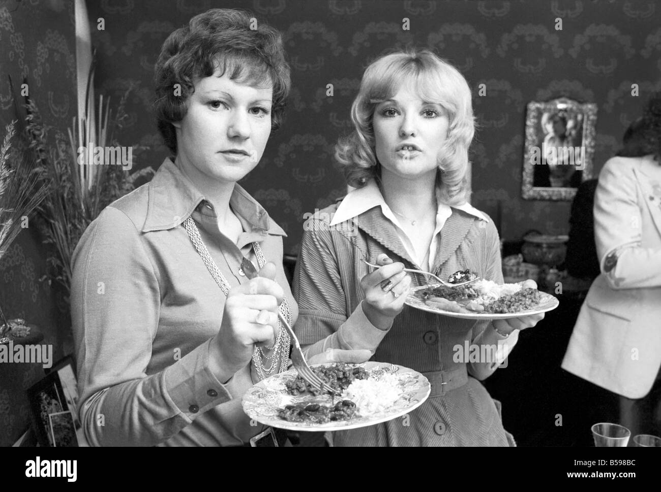 Women 1975 High Resolution Stock Photography and Images - Alamy