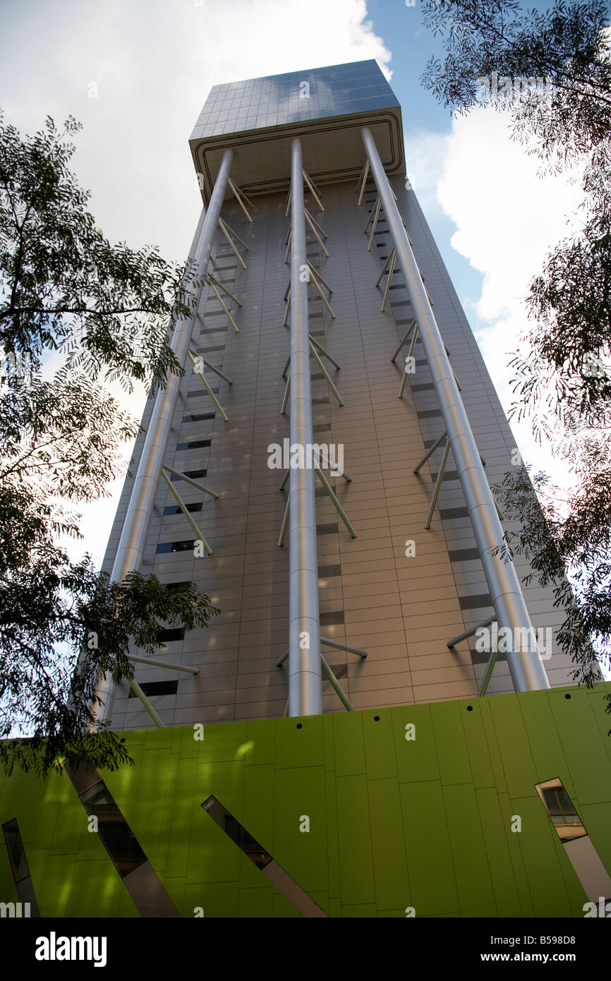 Brisbane Square new modern City Council building by Denton Corker ...