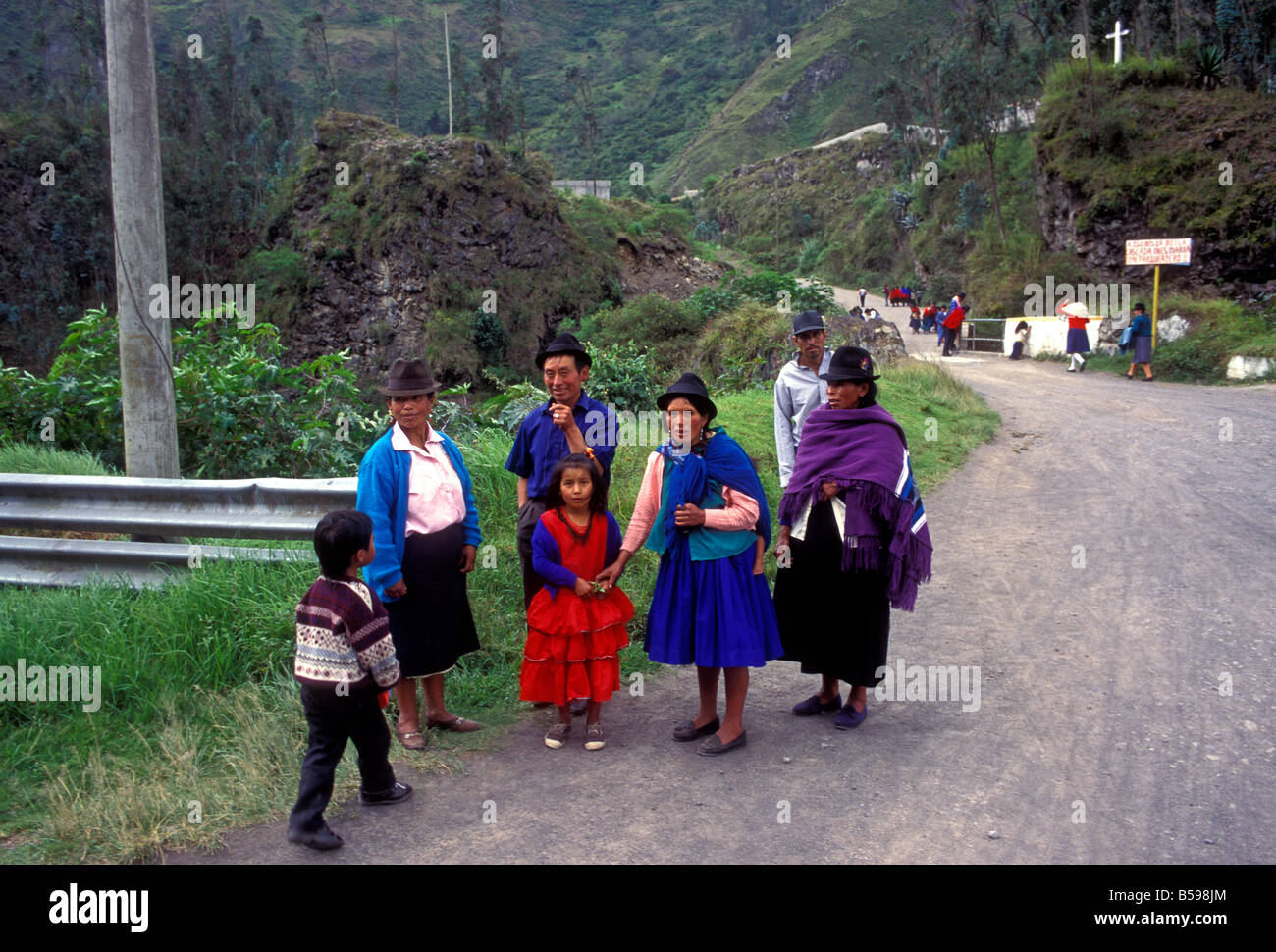Ecuadorans Ecuadoran people grandparents and grandchildren family ...
