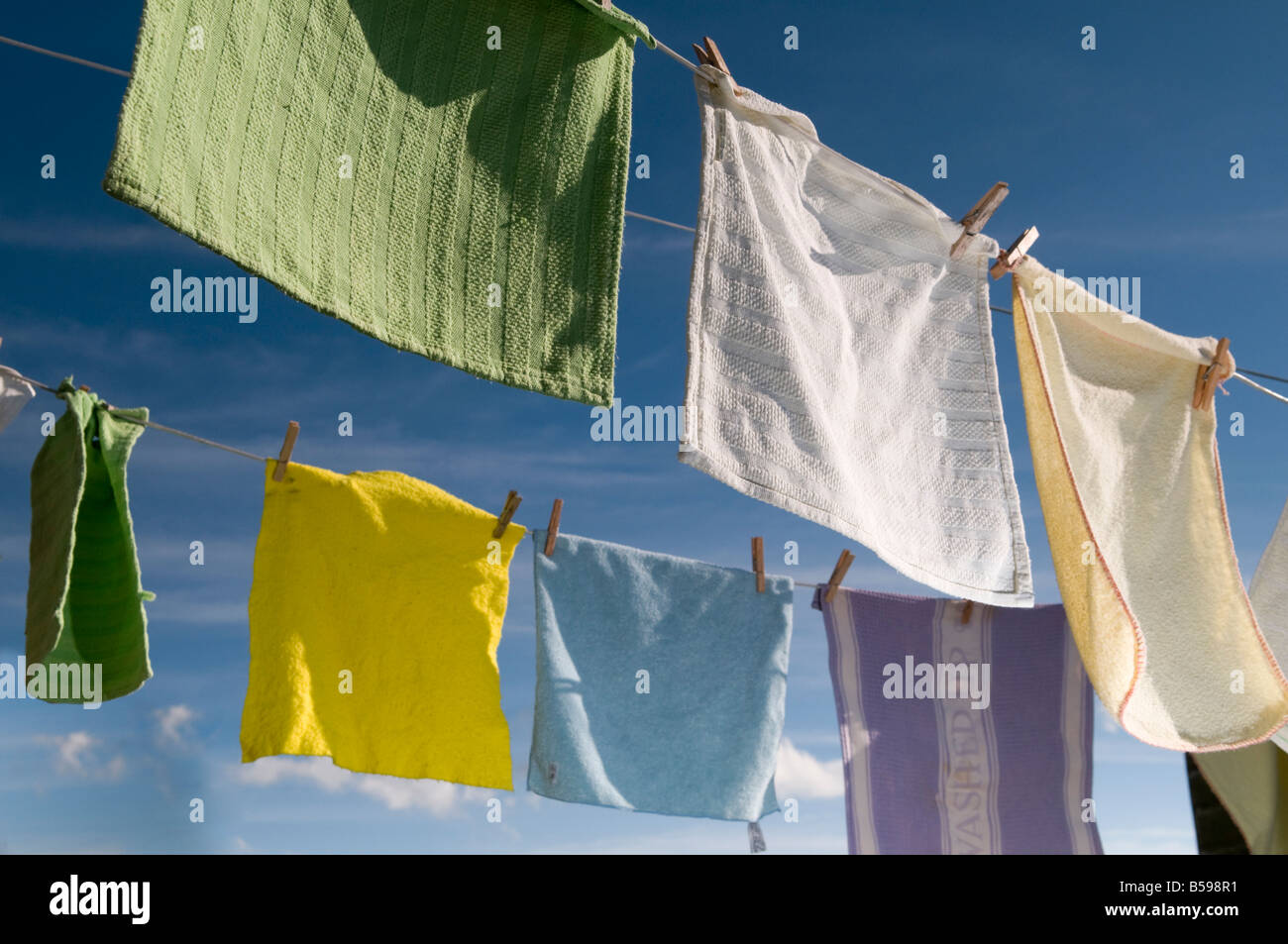The line hi-res stock photography and images - Alamy