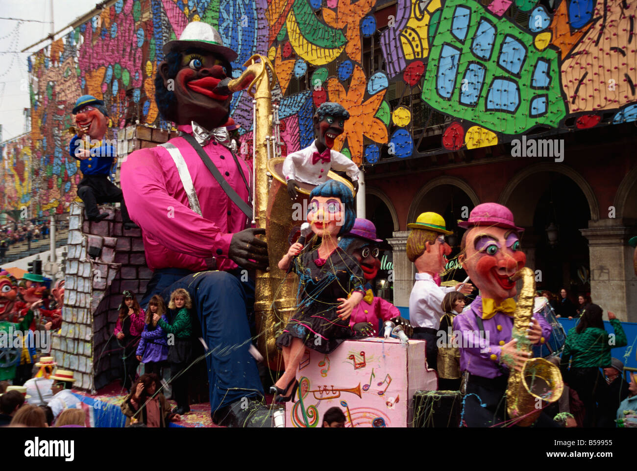 Entertainment carnivals france carnival hi-res stock photography and ...