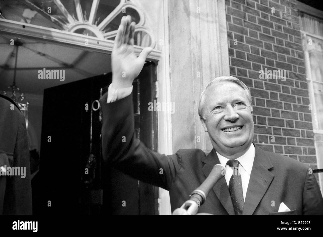 Ted heath hi-res stock photography and images - Alamy