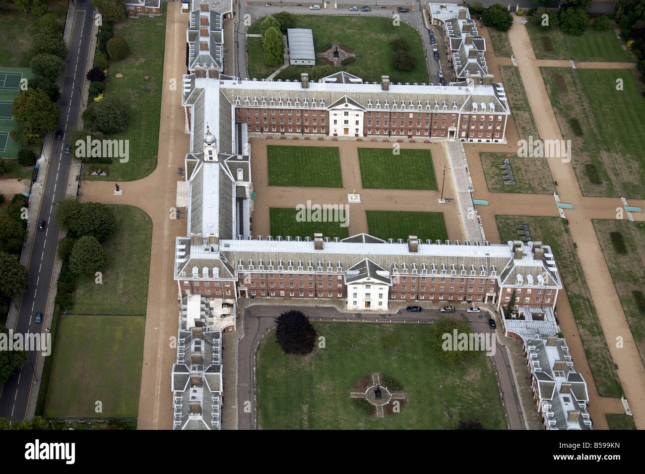 Hospital aerial High Resolution Stock Photography and Images - Alamy