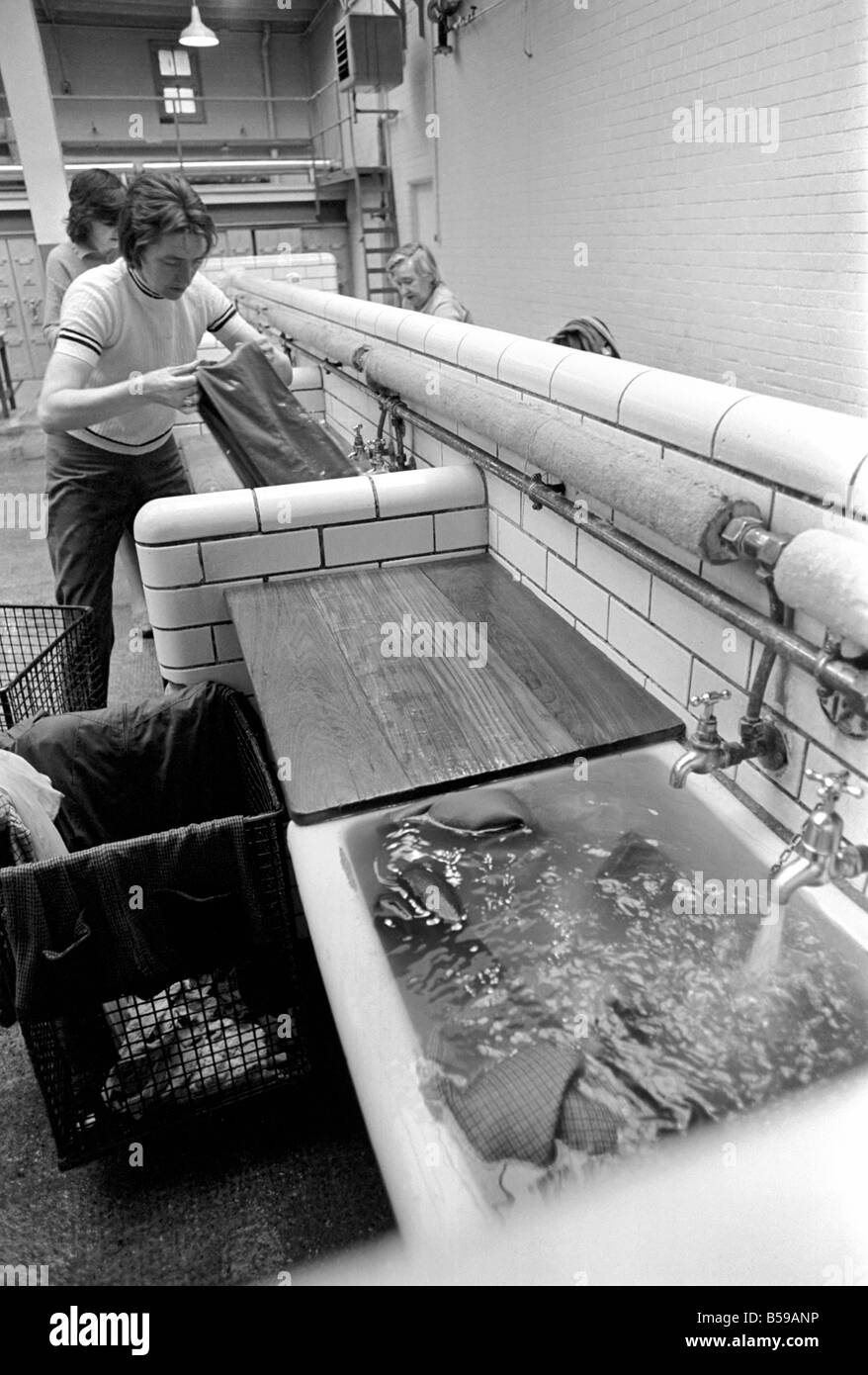 Glasgow Steamies. General scenes of women doing the laundry in a ...