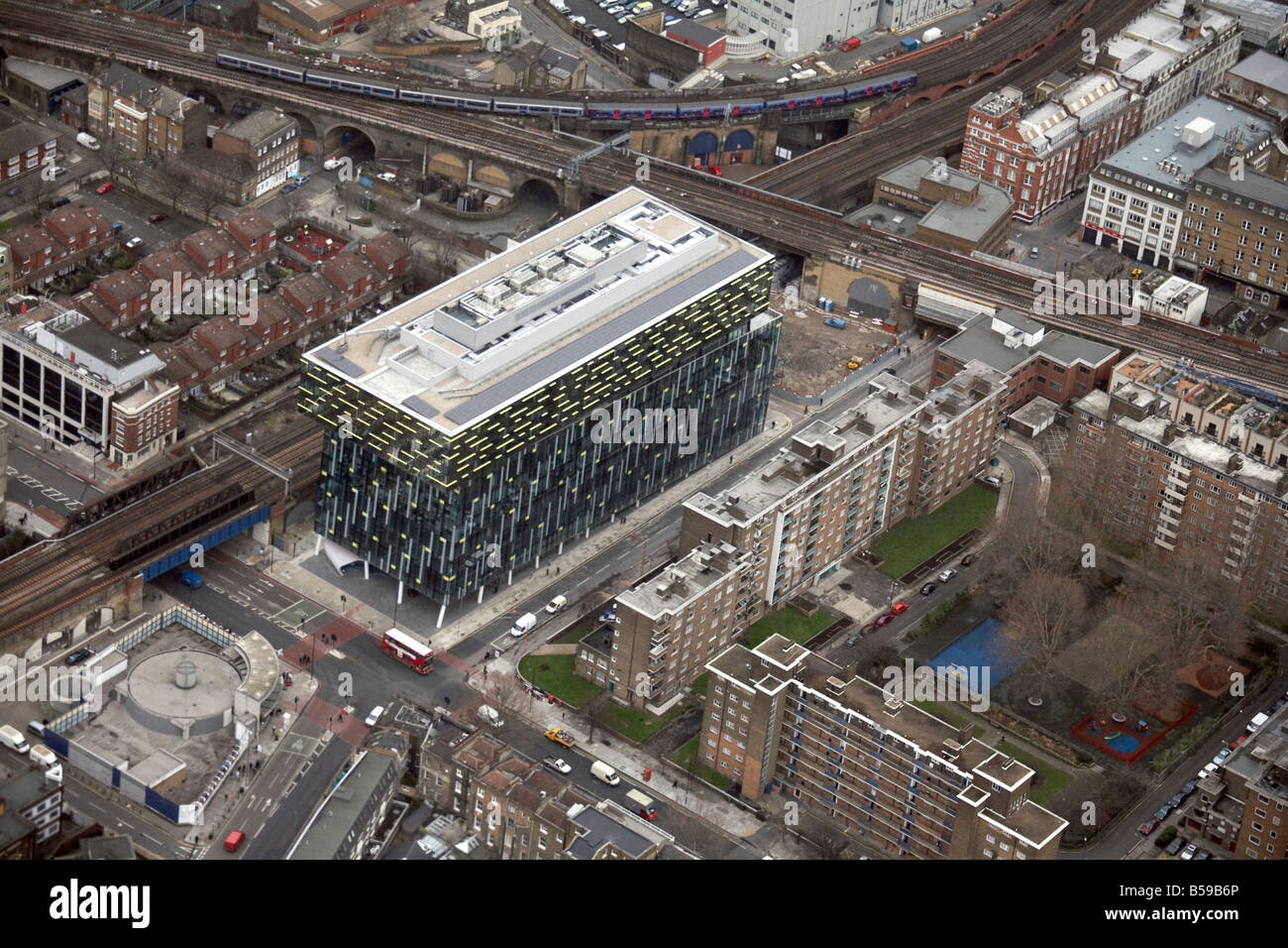 Nelson square hi-res stock photography and images - Alamy