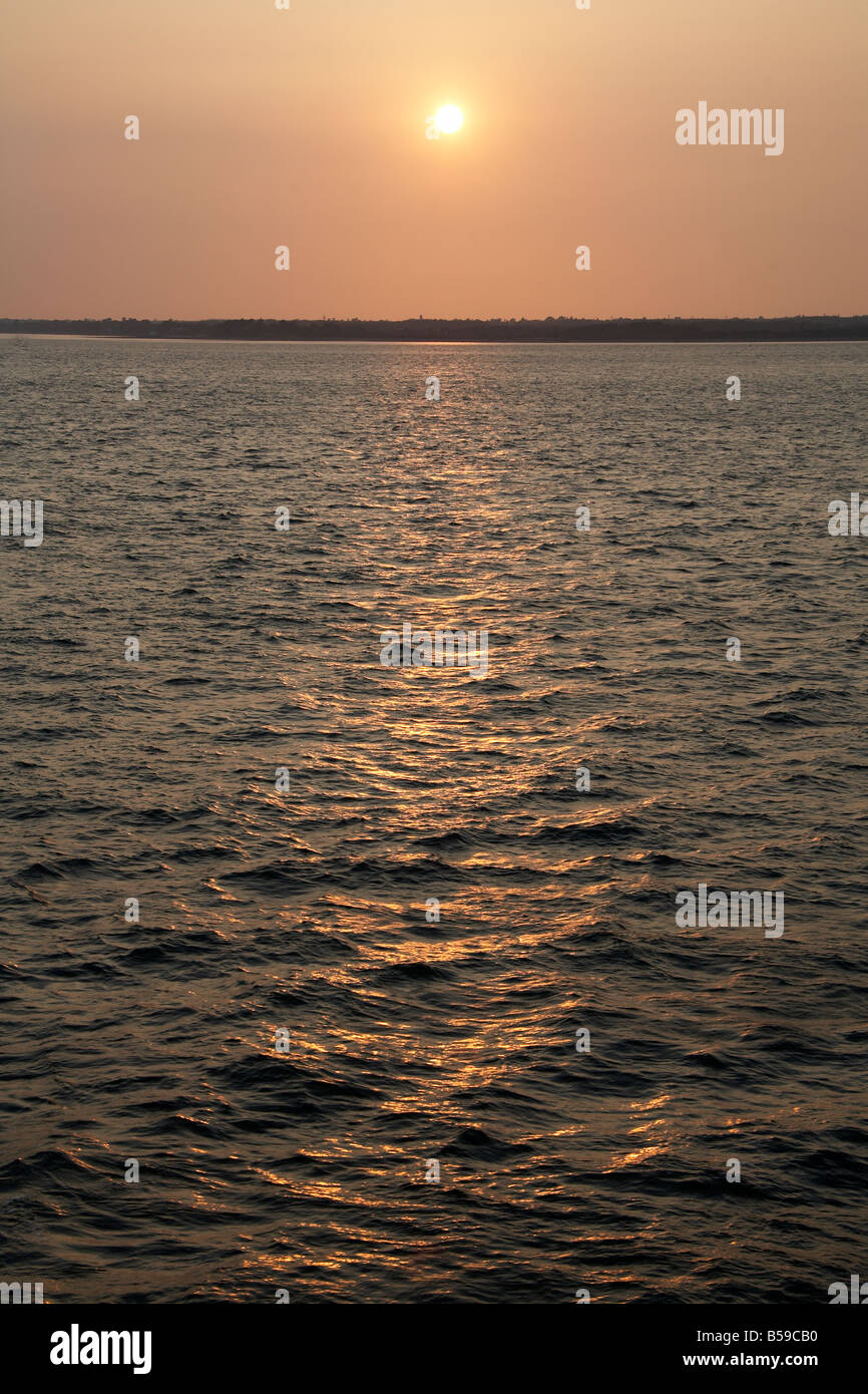 Solent water hi-res stock photography and images - Alamy