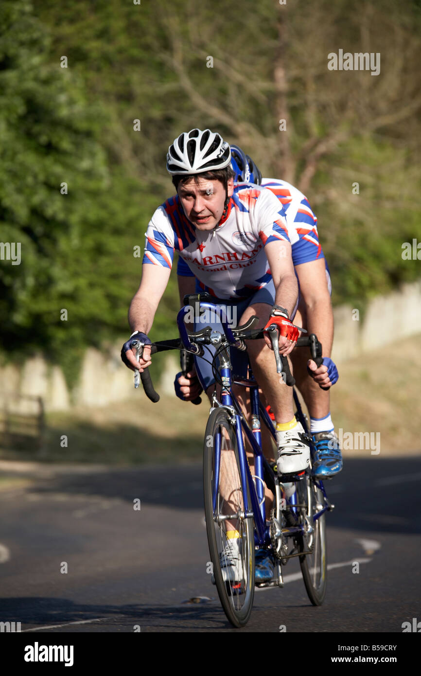 Tandem cyclists racing hi-res stock photography and images - Alamy