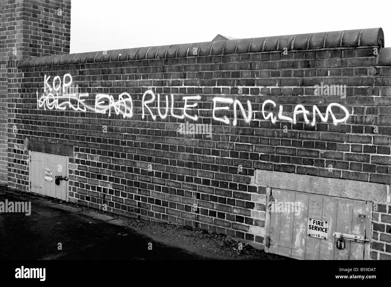 Football hooligans 1970s hi-res stock photography and images - Alamy