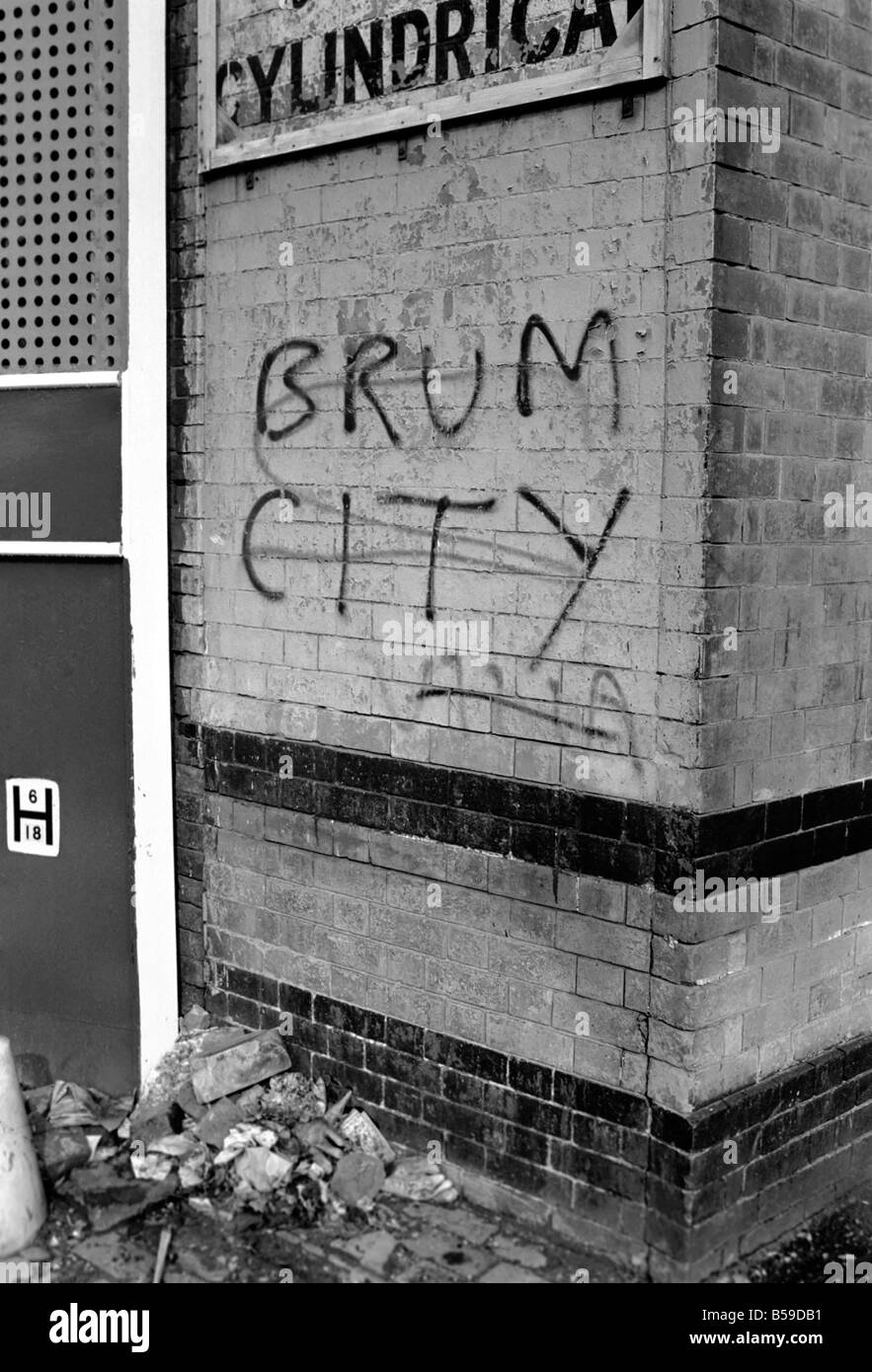 Football hooligans 1970s hi-res stock photography and images - Alamy