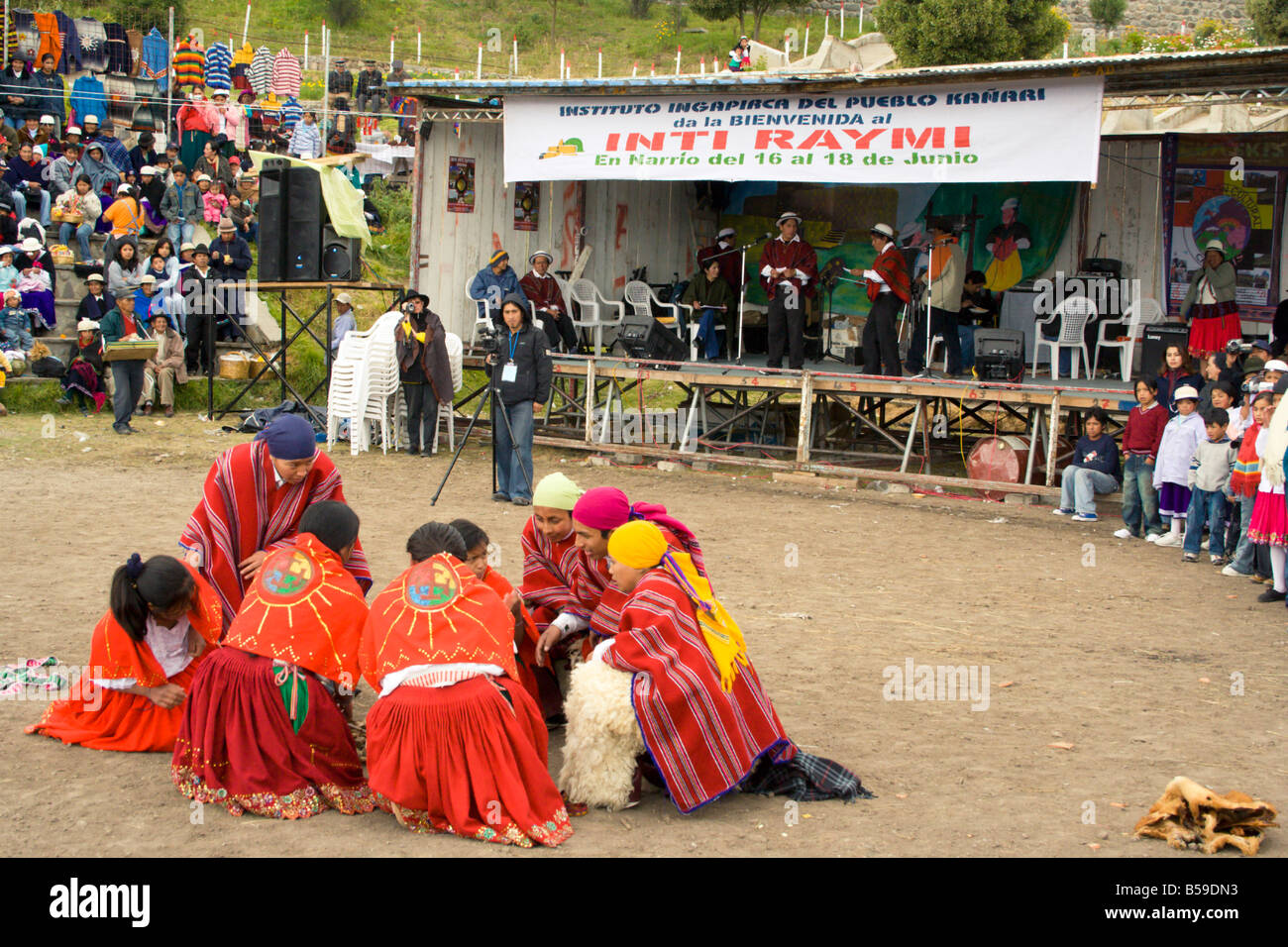 indigenous people celebrate the Inti Raymi dedicated to the Sun Moon ...