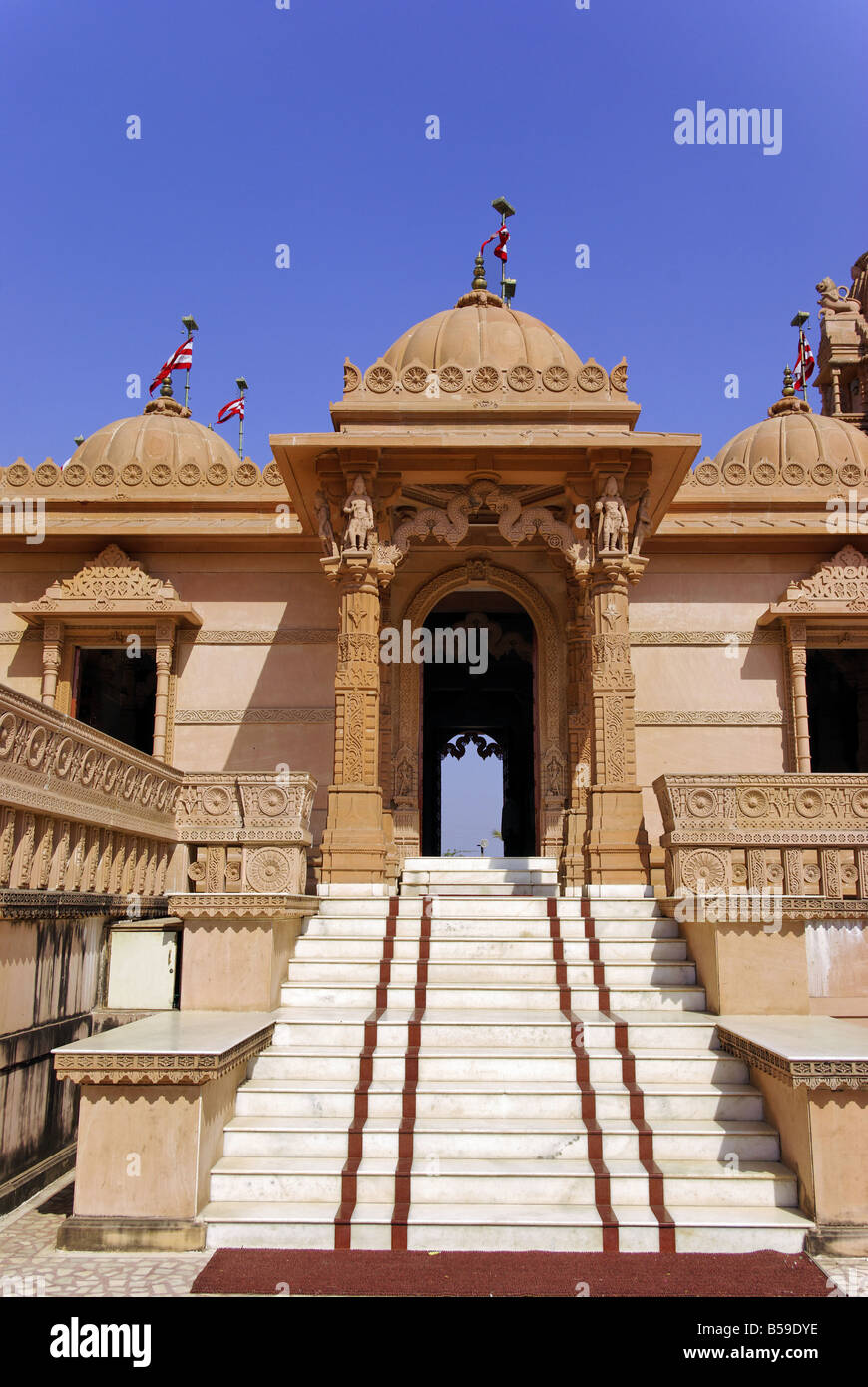Swaminarayan Hindu temple Valsad Gujarat India Stock Photo - Alamy