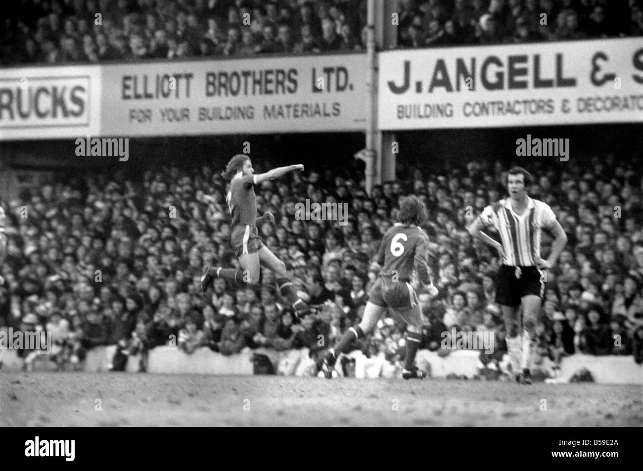 F.A. Cup. Southampton (1) vs. Chelsea (1). Gary Locke jumps for Joy ...