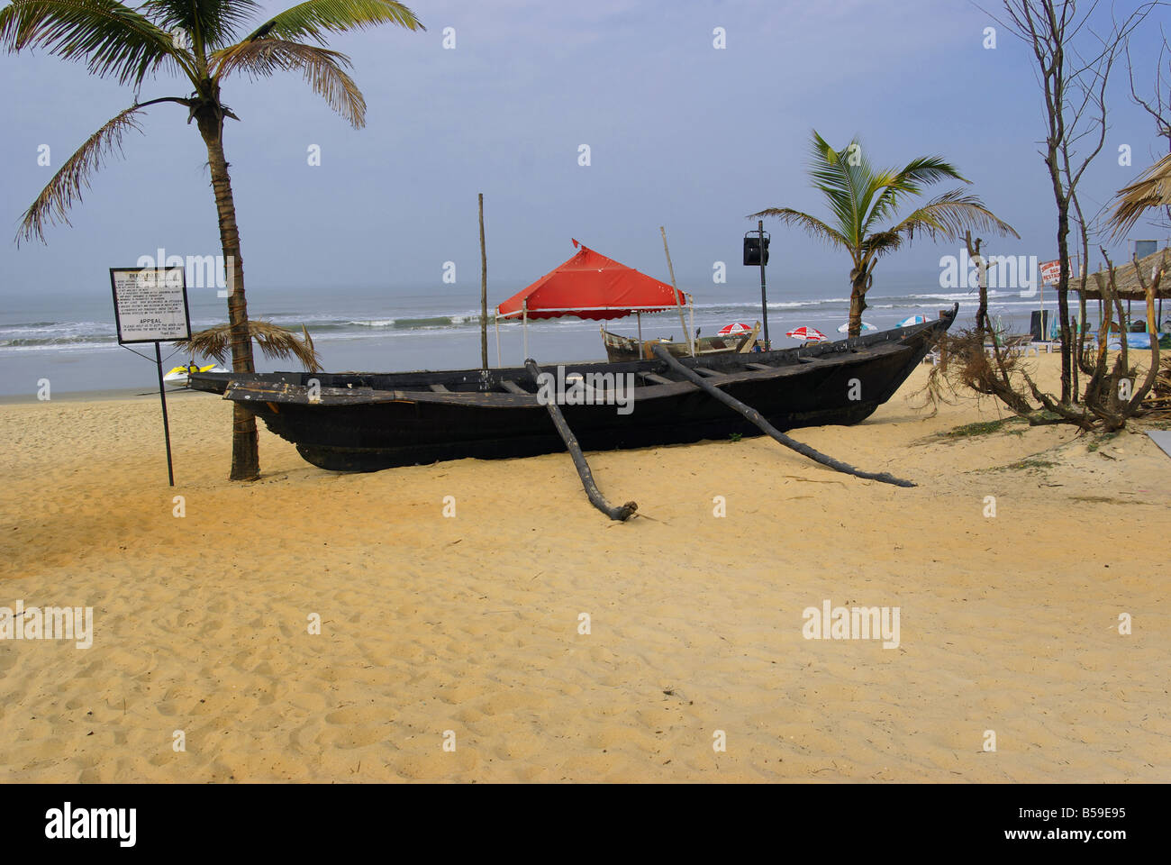 Goa boat tour hi-res stock photography and images - Alamy