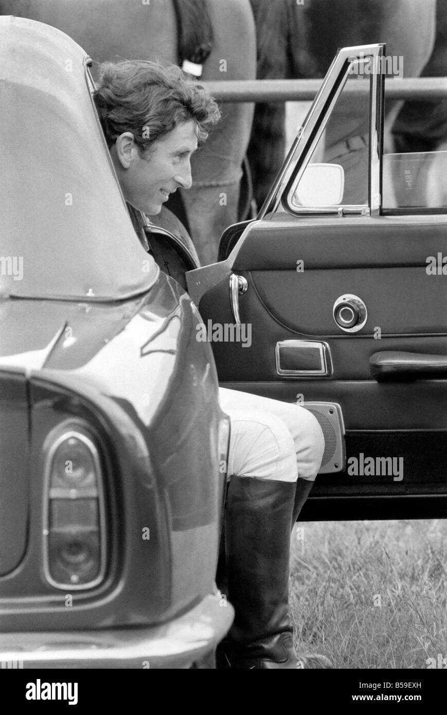 Prince charles car hi-res stock photography and images - Alamy