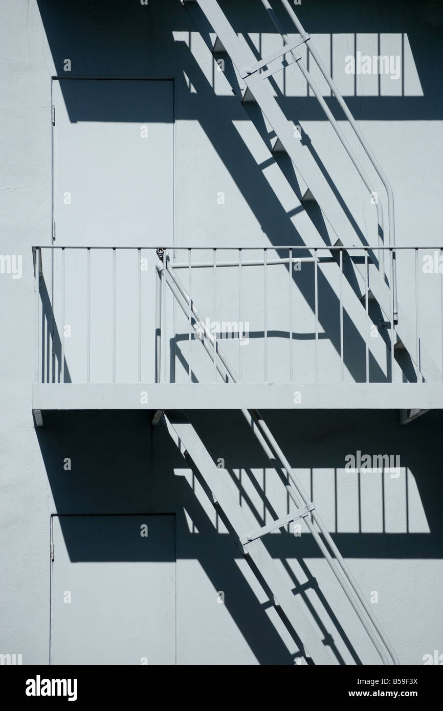 Building with fire ladder hi-res stock photography and images - Alamy