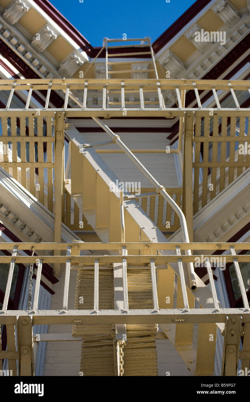 Fire ladder hi-res stock photography and images - Alamy