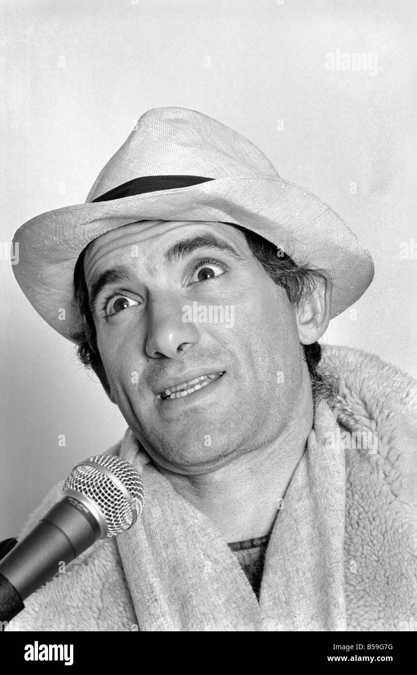 Entertainment: Music: Singer Joe Dolce pictured at a Soho recording ...