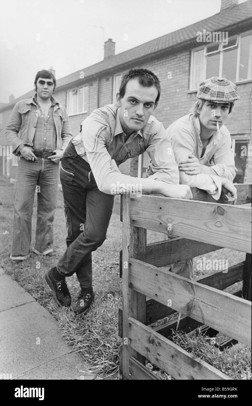Angelic Upstarts Tom Mensforth and Derek Wade cap with bodyguard Ken ...