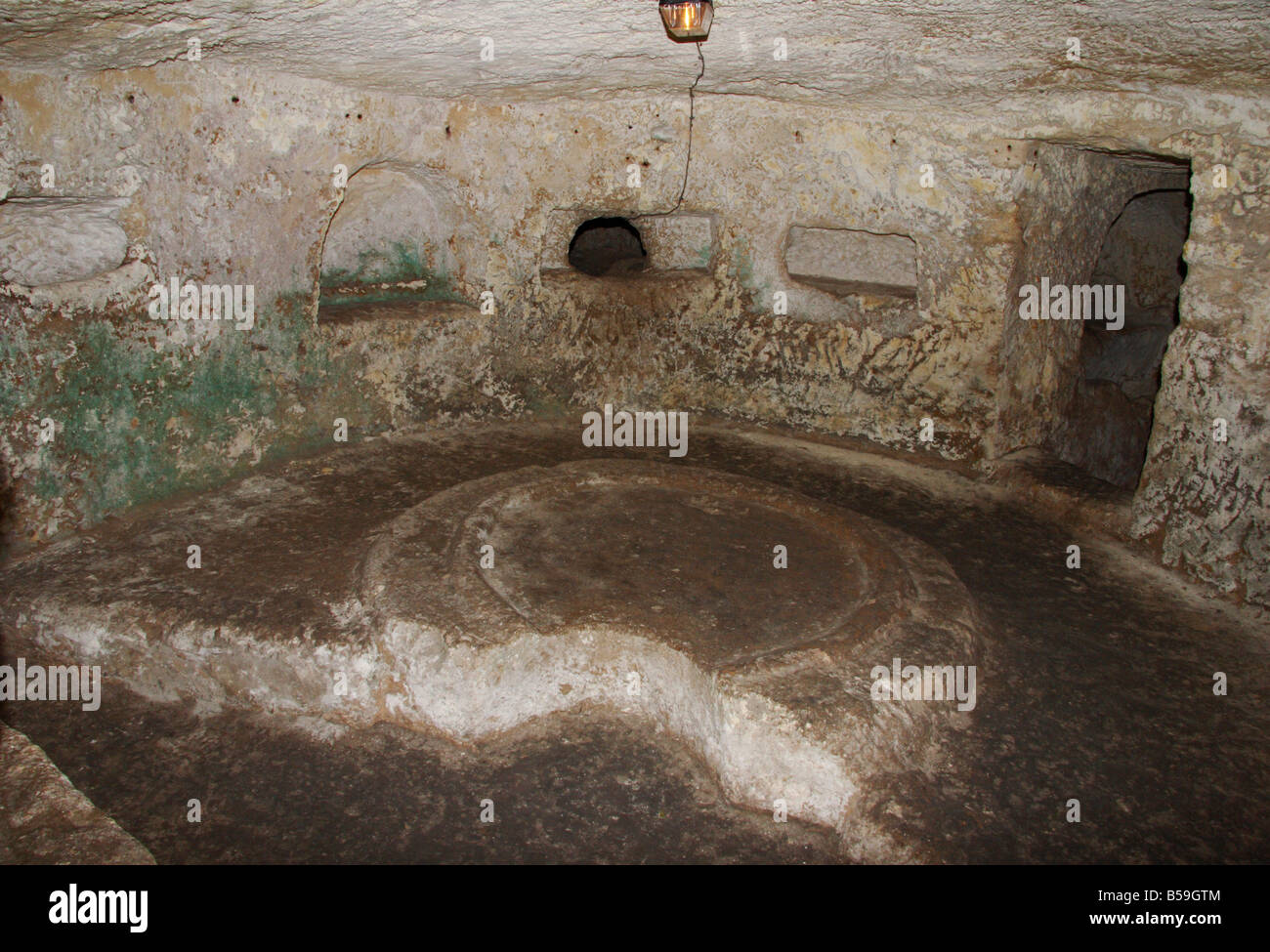 St pauls catacombs hi-res stock photography and images - Alamy