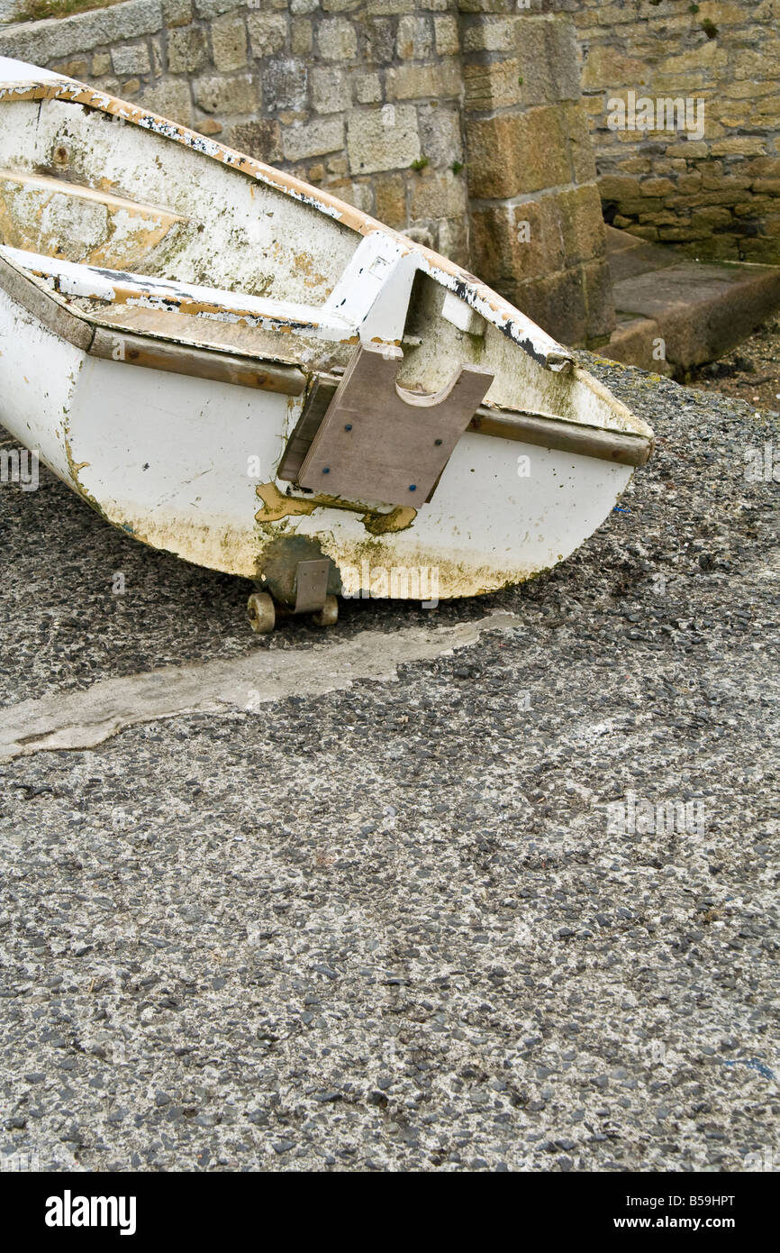 Old dinghy hi-res stock photography and images - Alamy