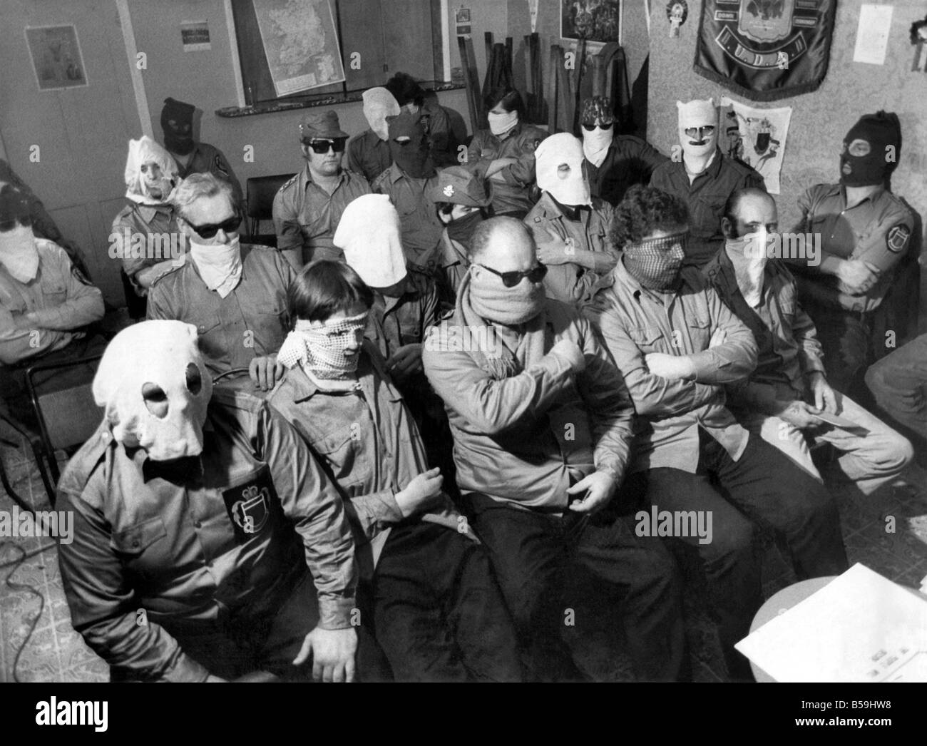 Members ulster defence association hi-res stock photography and images ...