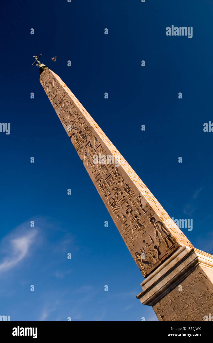 Egyptian symbol drawing hi-res stock photography and images - Alamy