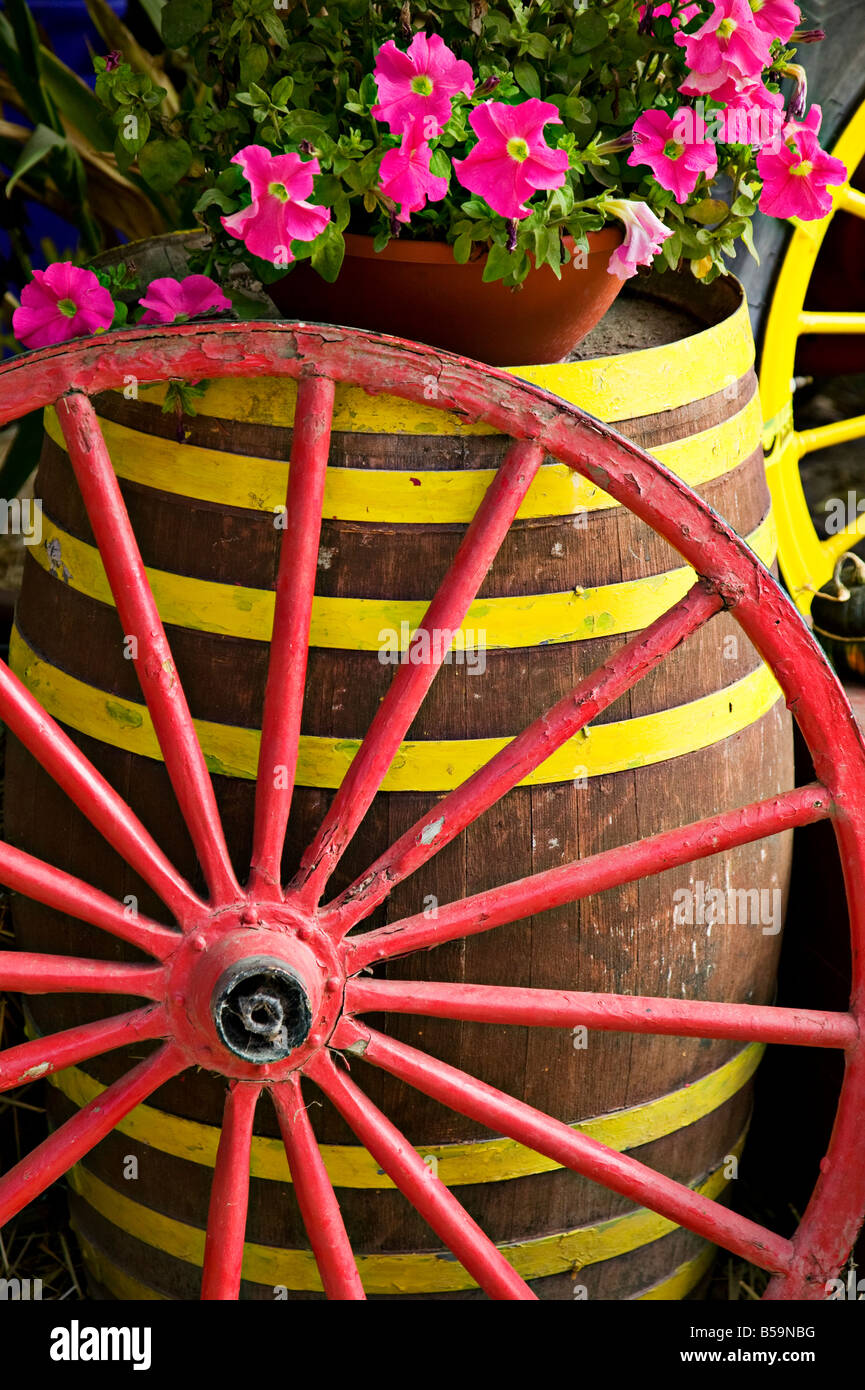 Red wagon wheel and barrel Stock Photo - Alamy