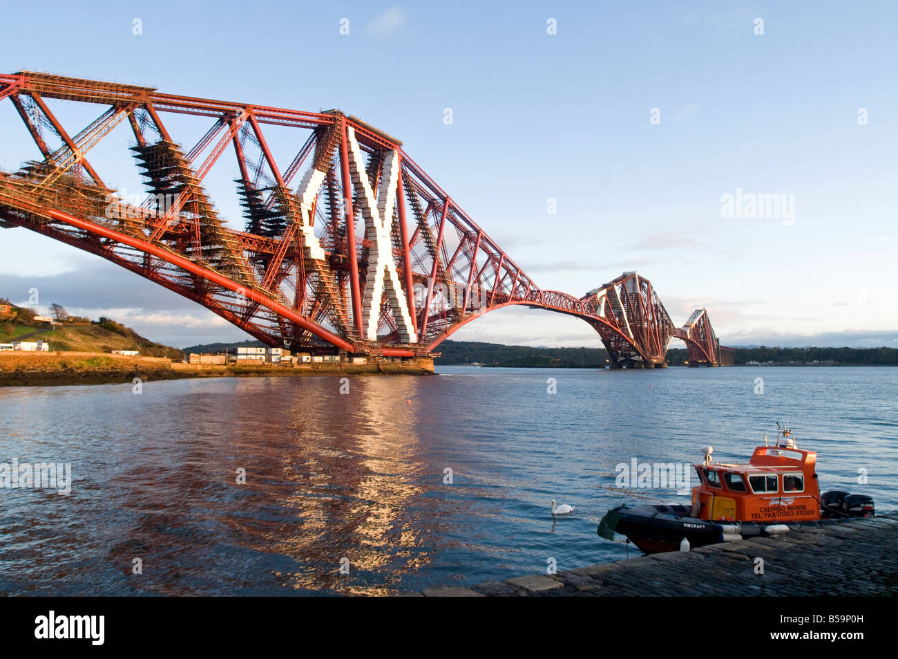 Queensferry crossing opening day hi-res stock photography and images ...