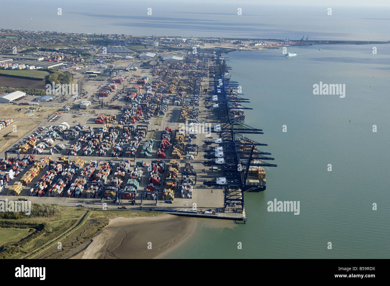 Felixstowe port aerial hi-res stock photography and images - Alamy