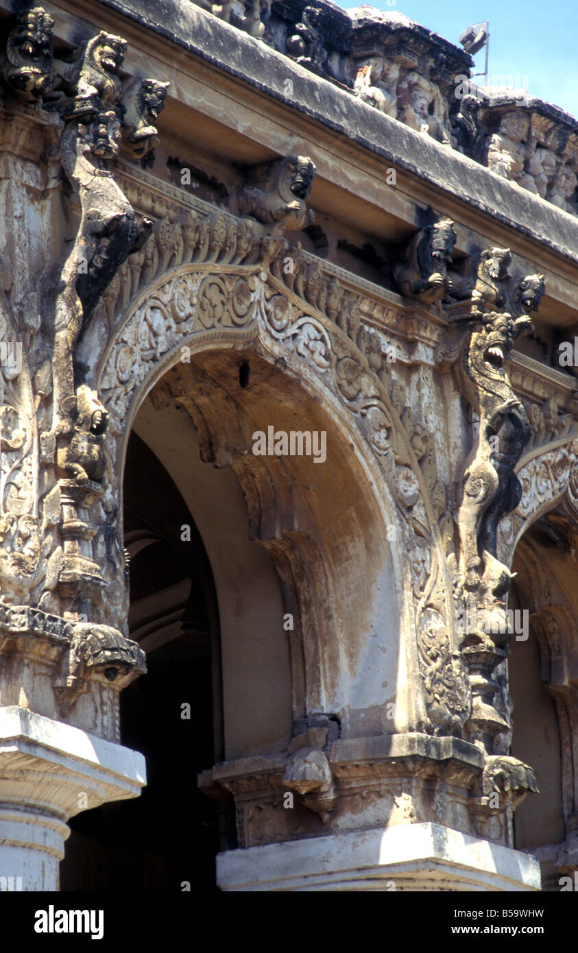 tirumalai niaka palace madurai tamil nadu southern india Stock Photo ...