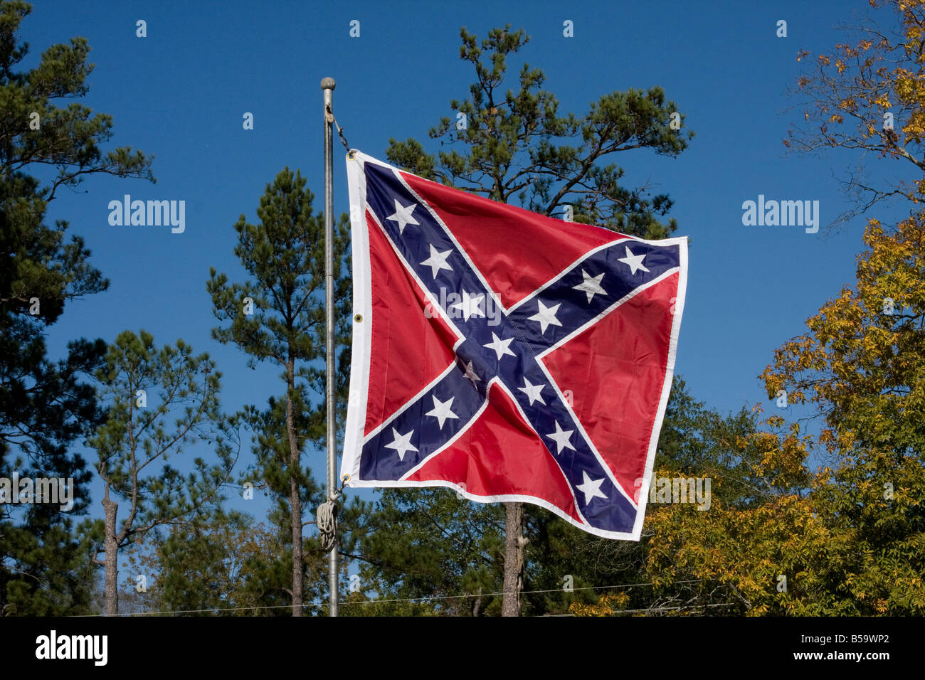 Confederate flag hi-res stock photography and images - Alamy