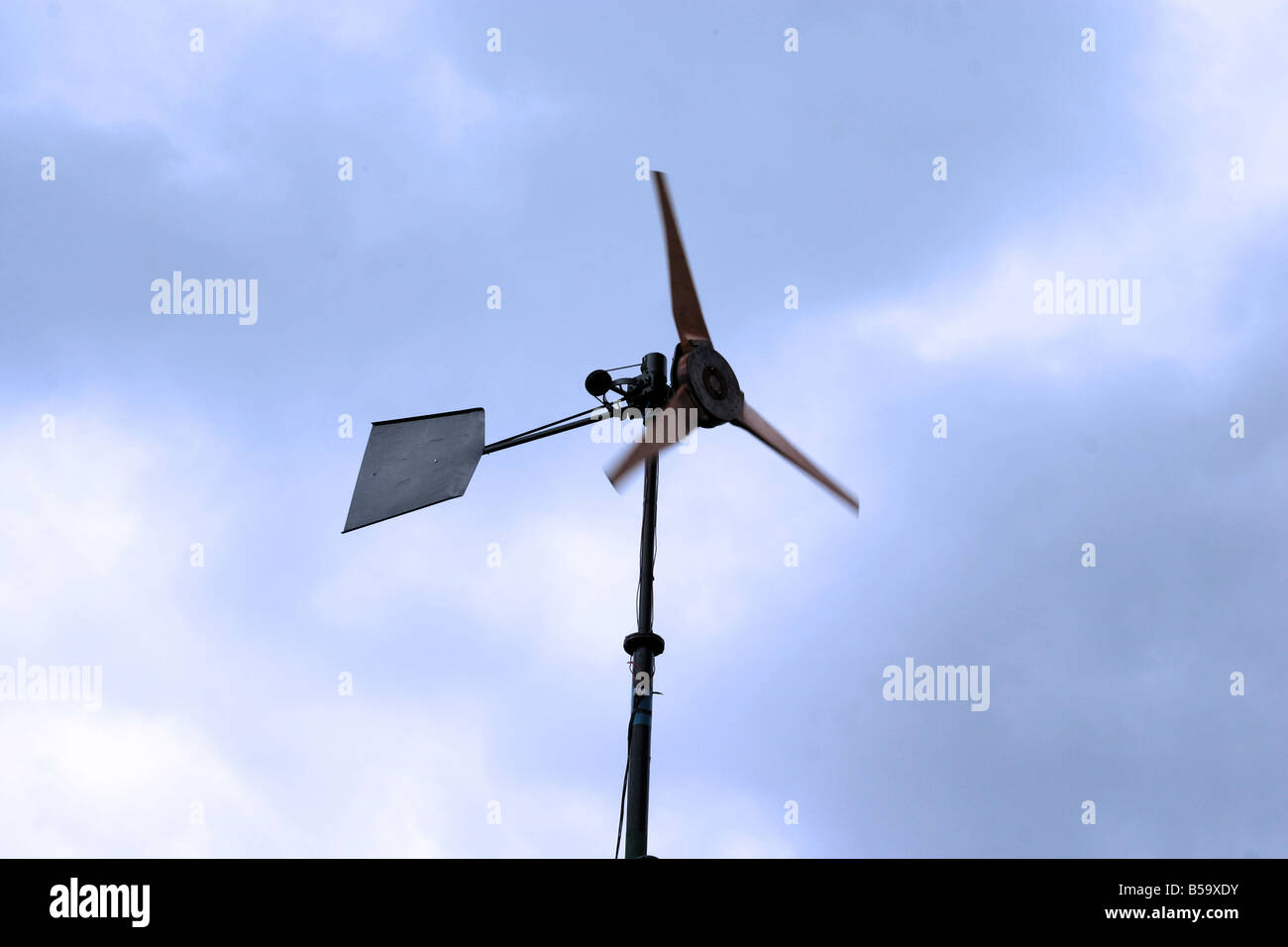 Small wind generator hi-res stock photography and images - Alamy