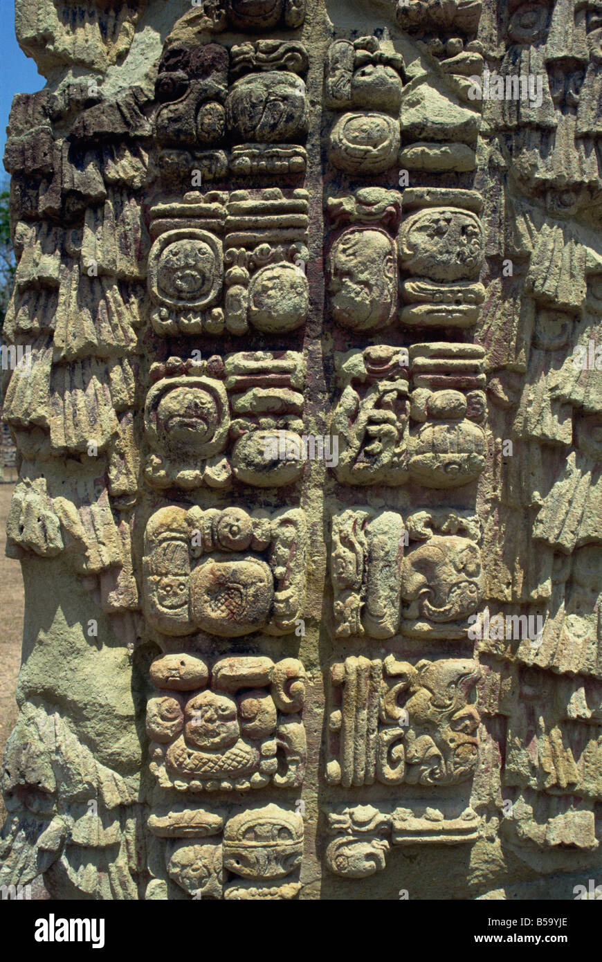Maya stele hi-res stock photography and images - Alamy
