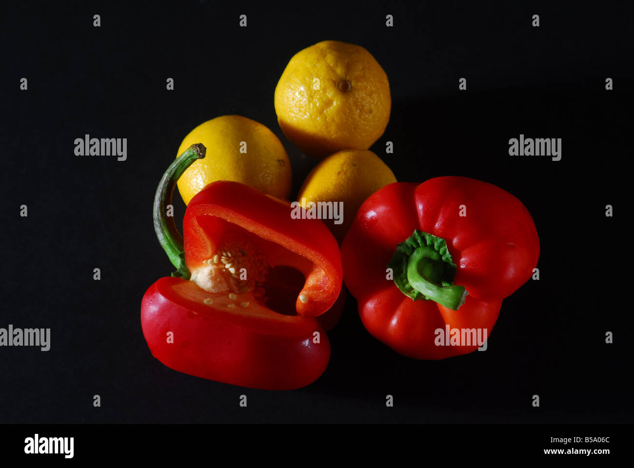 Capcicum hi-res stock photography and images - Alamy