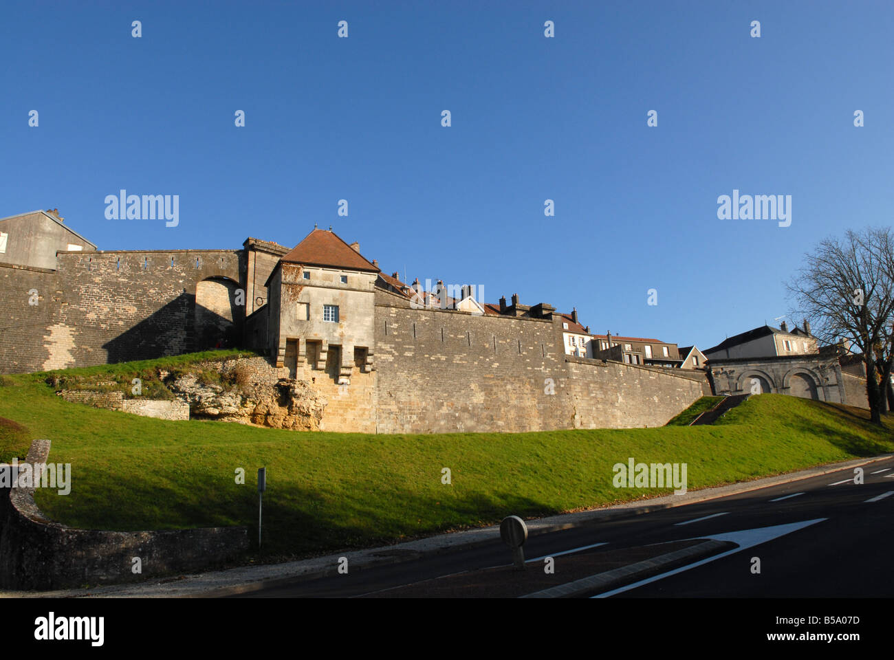 Langres france hi-res stock photography and images - Alamy
