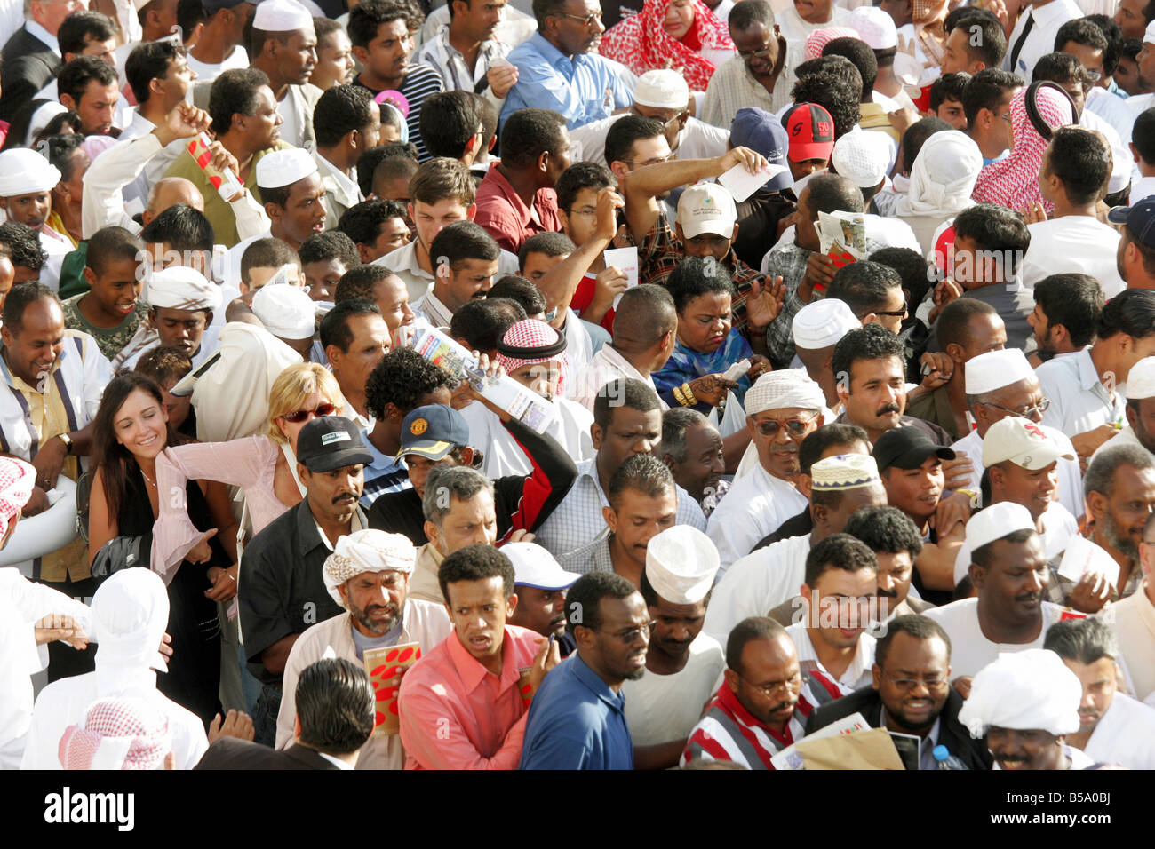 Crowds in Dubai, United Arab Emirates Stock Photo - Alamy