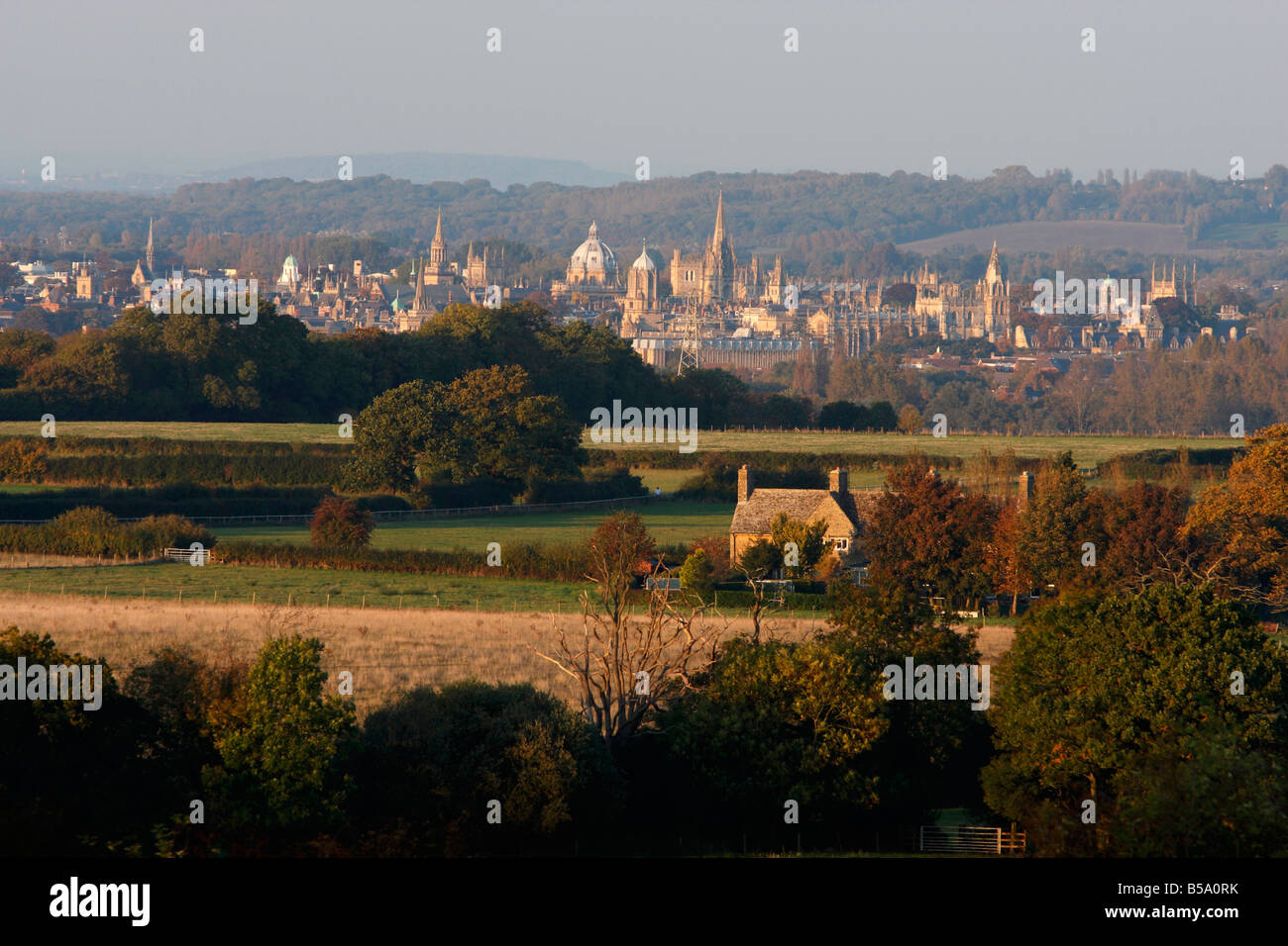 City of dreaming spires hi-res stock photography and images - Alamy