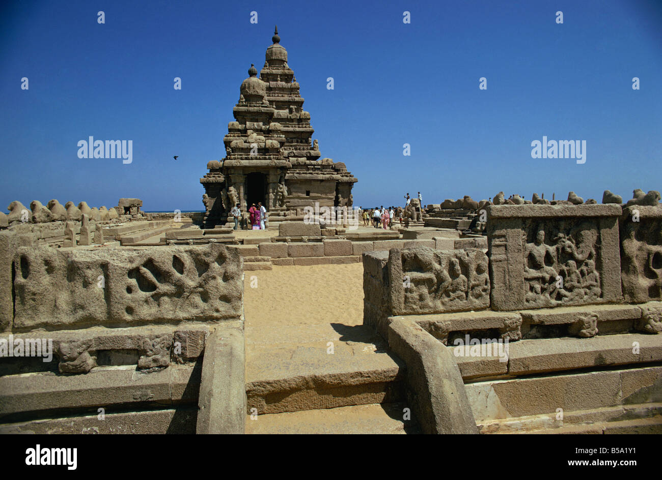 Shore temple mahabalipuram hi-res stock photography and images - Alamy