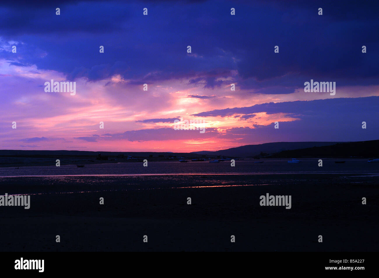 Jurassic coast dorset sunset hi-res stock photography and images - Alamy