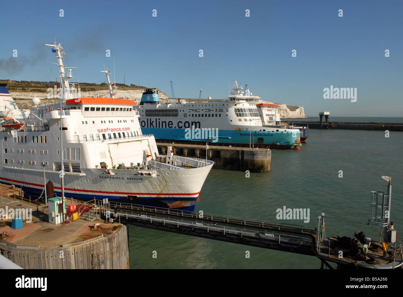 Cross channel ferry port dover hi-res stock photography and images - Alamy