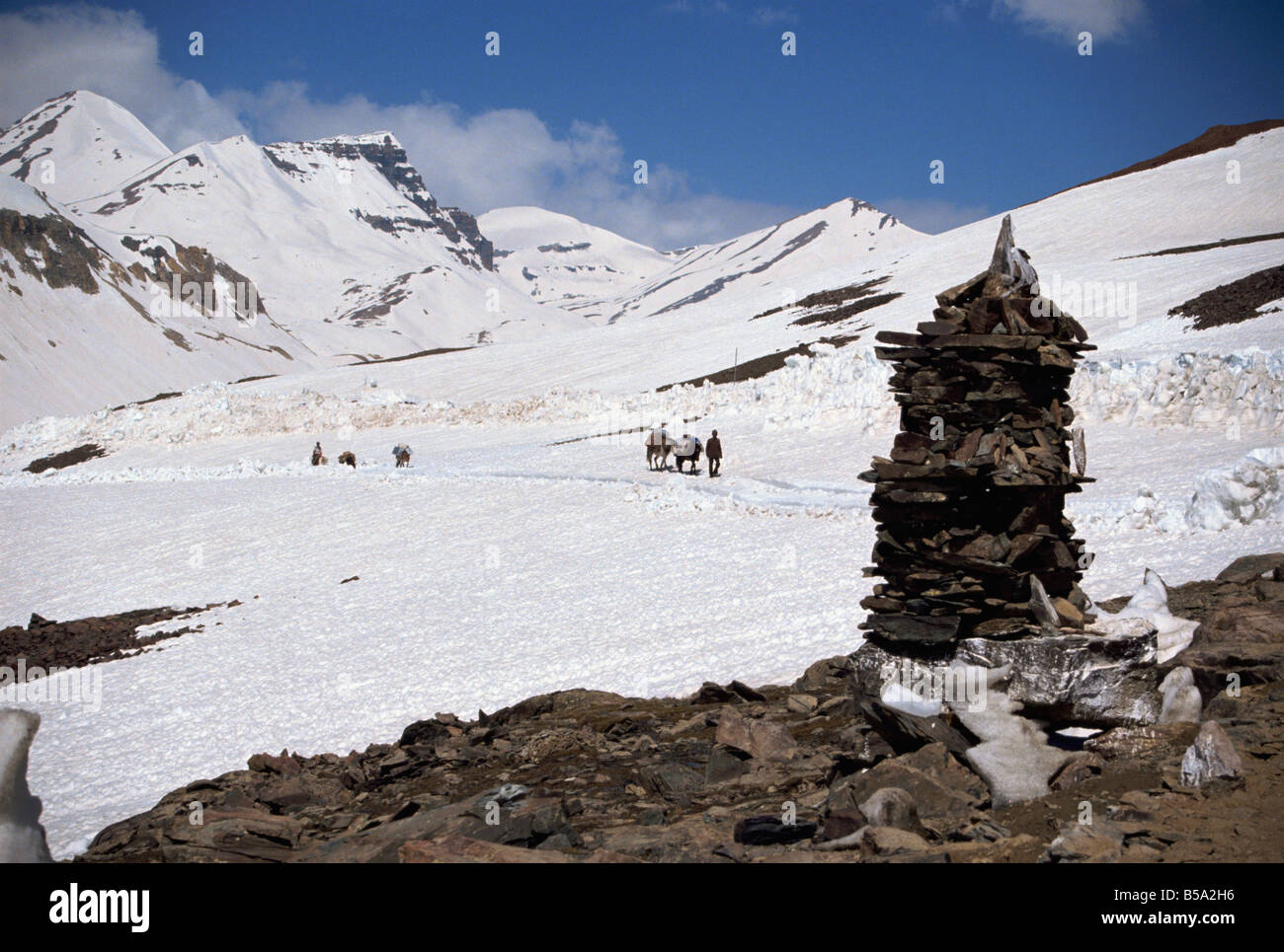 Baralachpass hi-res stock photography and images - Alamy