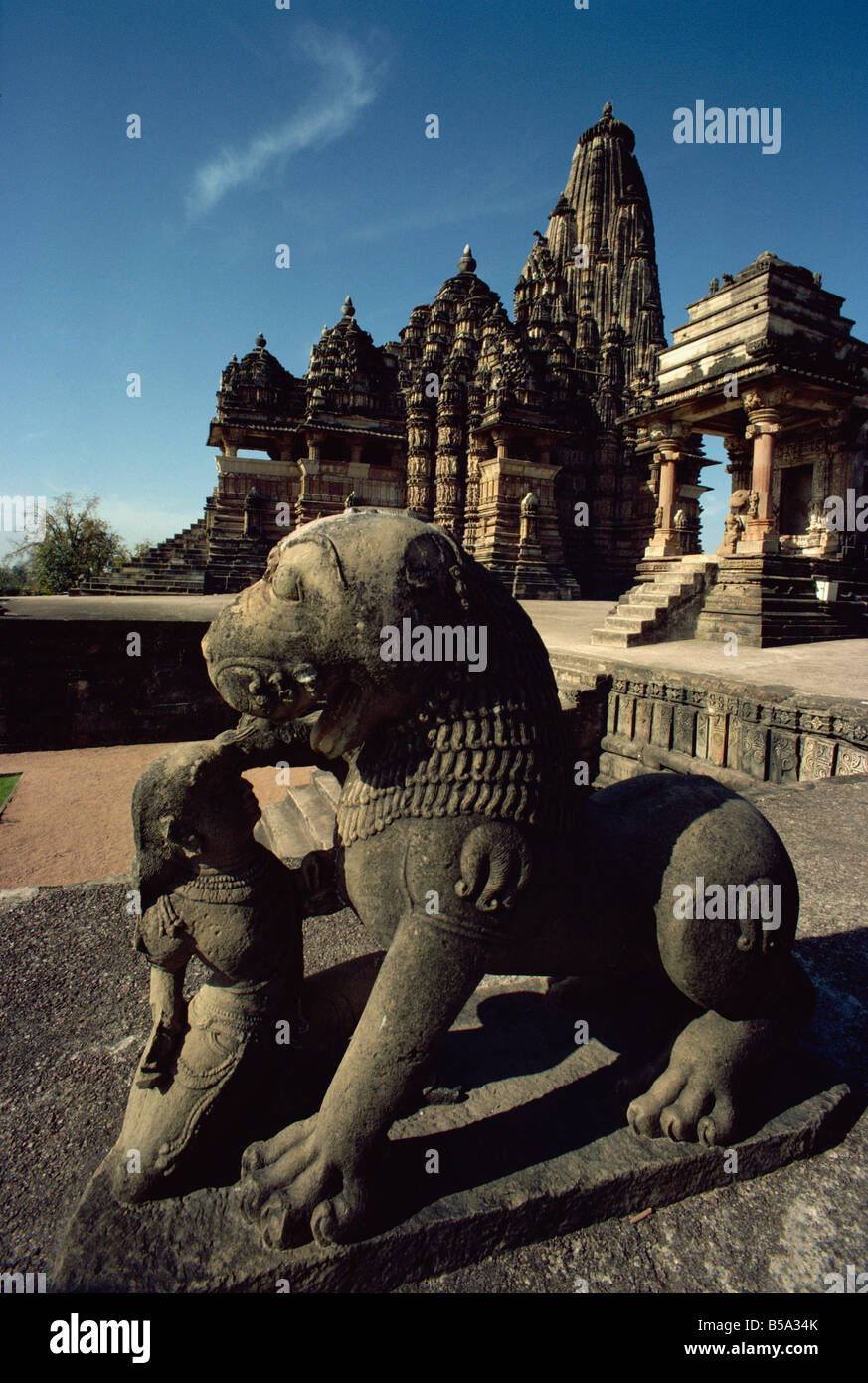 Devi jagadamba hi-res stock photography and images - Alamy