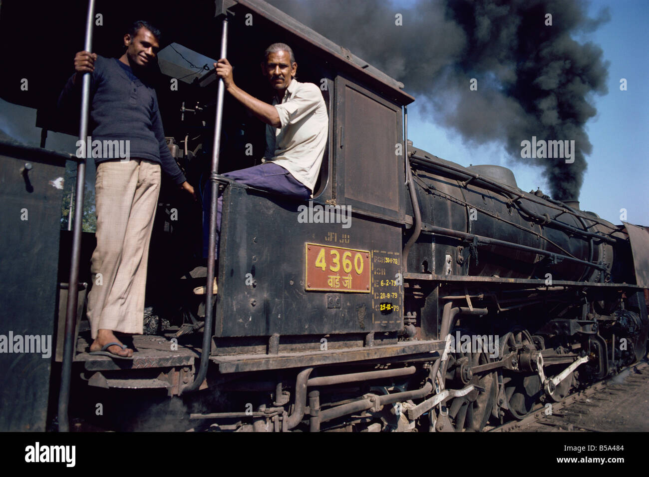 Indian locomotive india hi-res stock photography and images - Alamy
