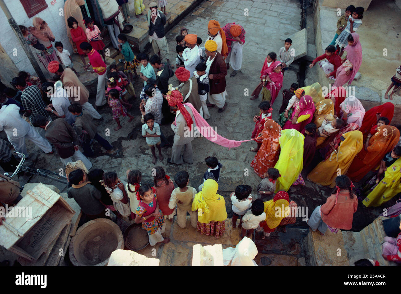 Indian marriage customs hi-res stock photography and images - Alamy
