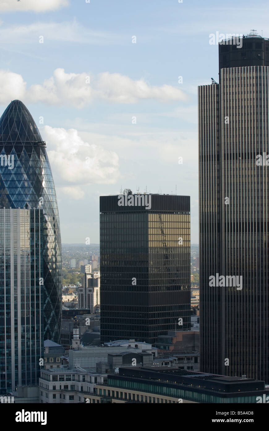 London city scape from Ropemaker Street EC2 toward the east Stock Photo ...