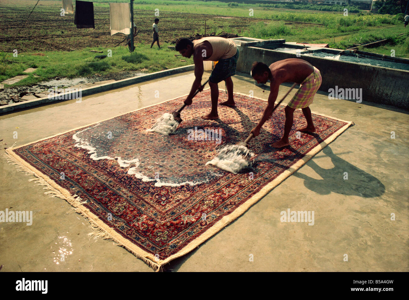 Carpet washing hi-res stock photography and images - Alamy