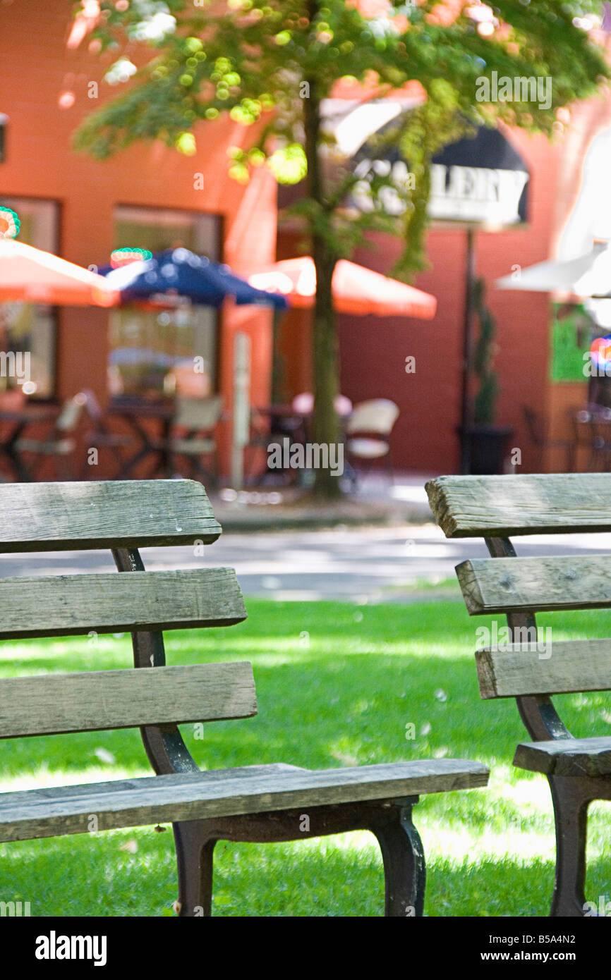 Bench in Downtown park Portland Oregon USA Stock Photo - Alamy